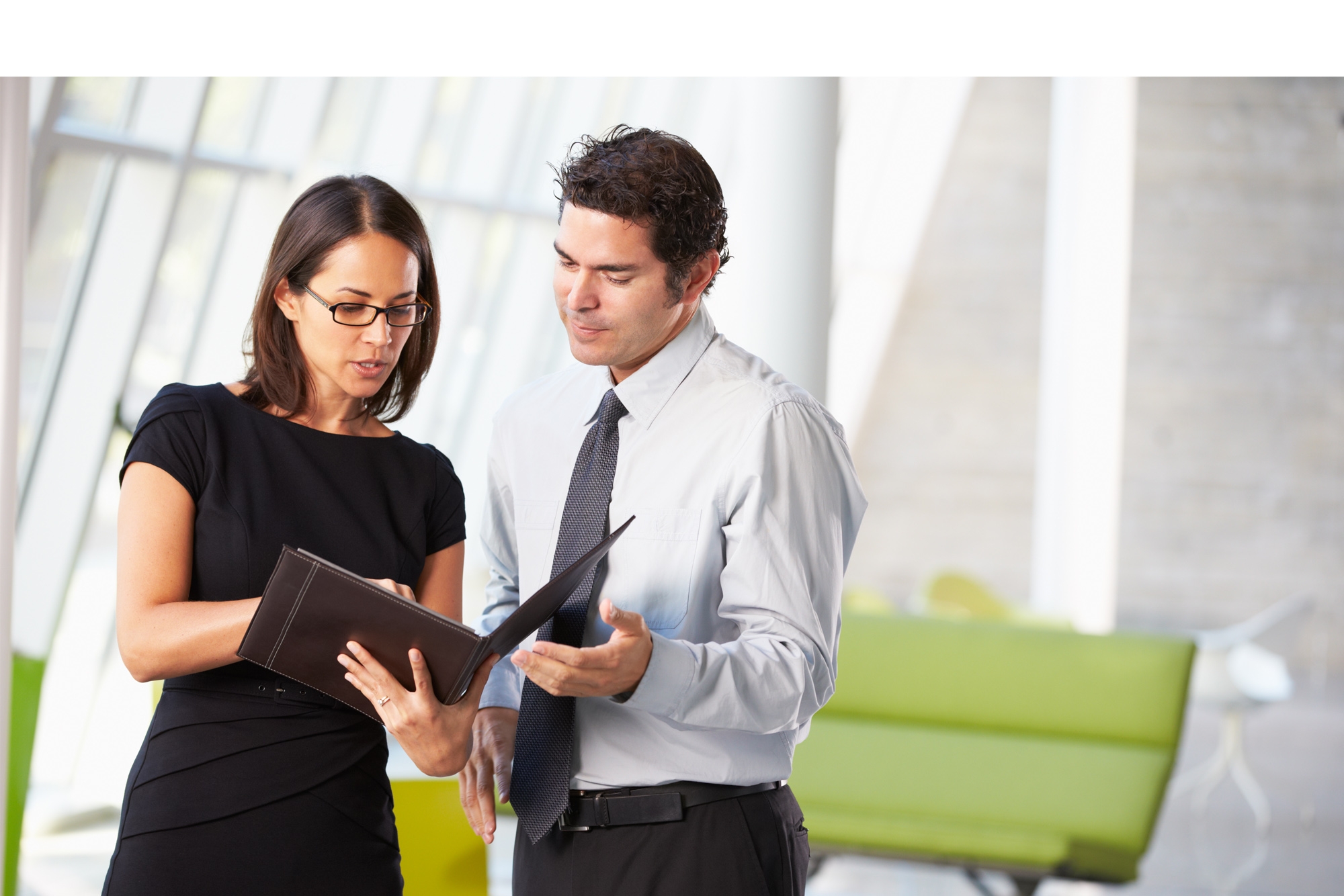 INVESTIR DANS SON ADJOINTE D’ADMINISTRATION & DIRECTION, Une équipe ...